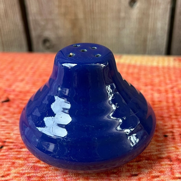 Large Salt Shaker - Etsy