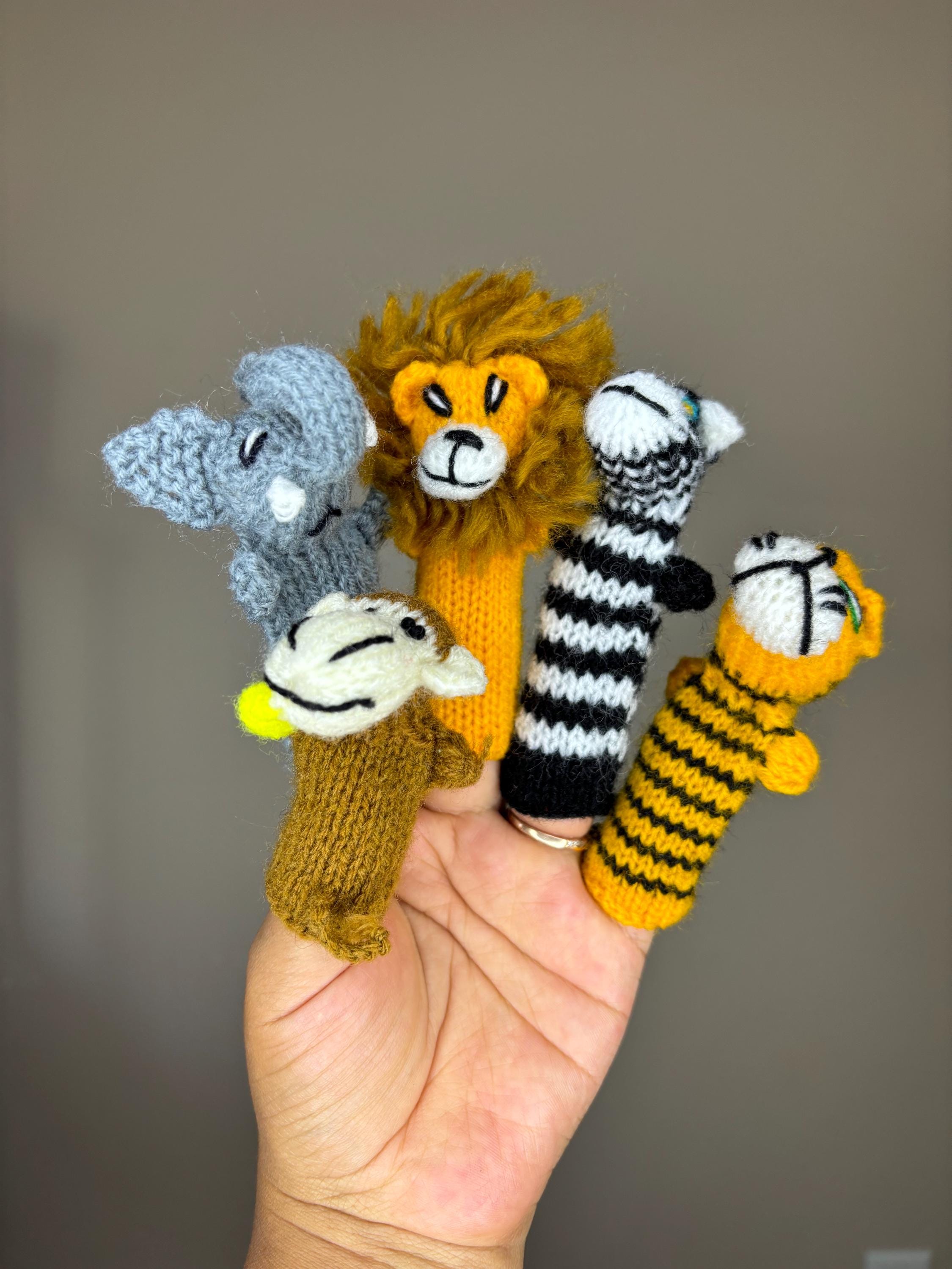 Handmade Wool Knit Finger Puppets Farm Animal (from 5 to 100 Units) - Etsy