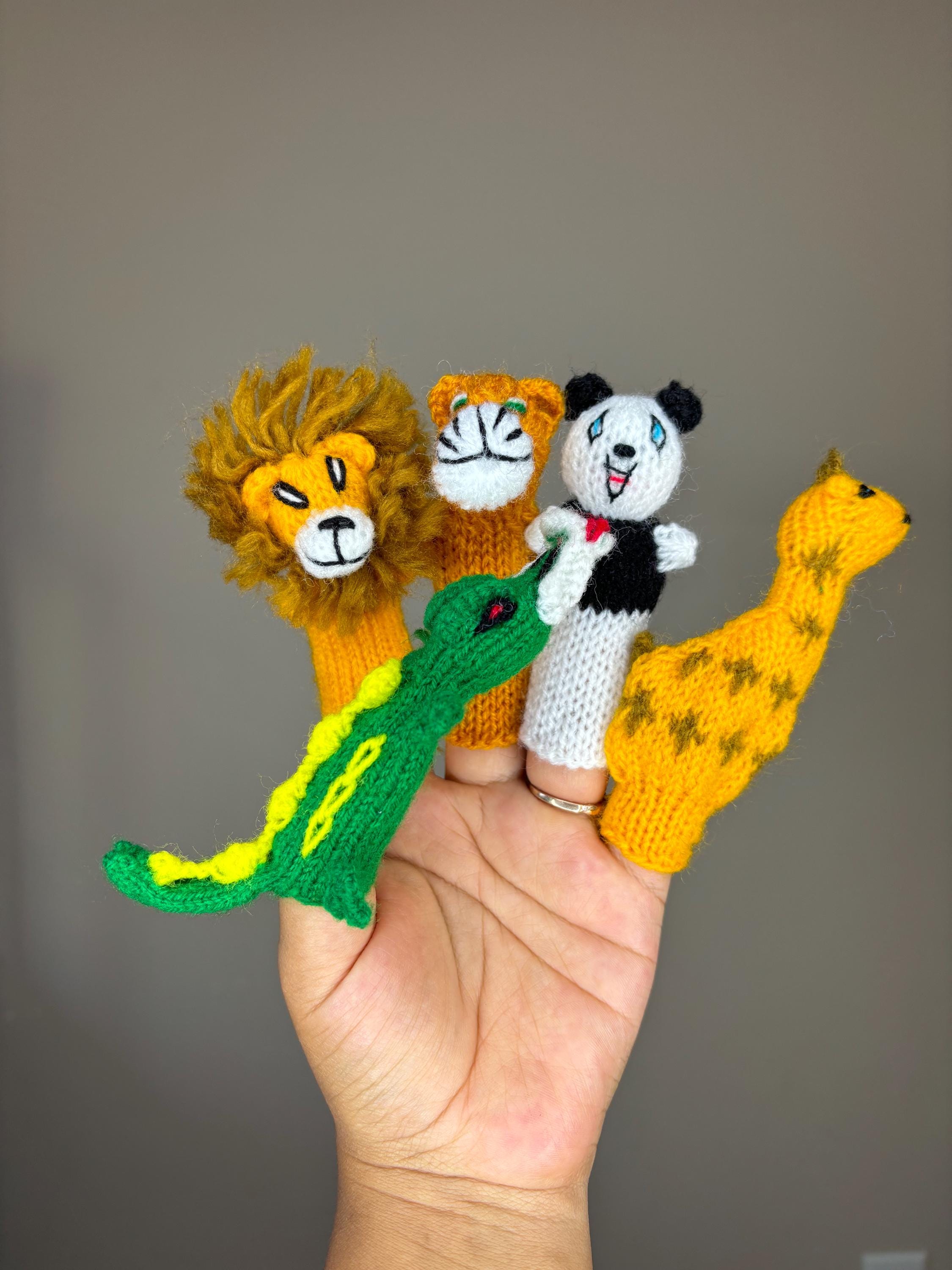 Handmade Wool Knit Finger Puppets Farm Animal (from 5 to 100 Units) - Etsy