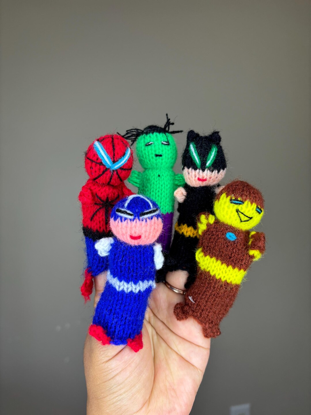 Superhero Finger Puppets. Siderman, Hulk, Batman, Captain America and ...