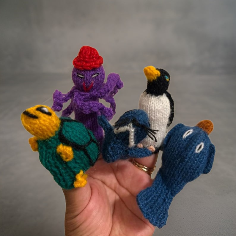 Handmade Knit Zoo Finger Puppets: Storytelling Set of 30 to 100 - Etsy