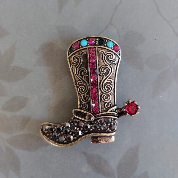 Western Brooch - Etsy