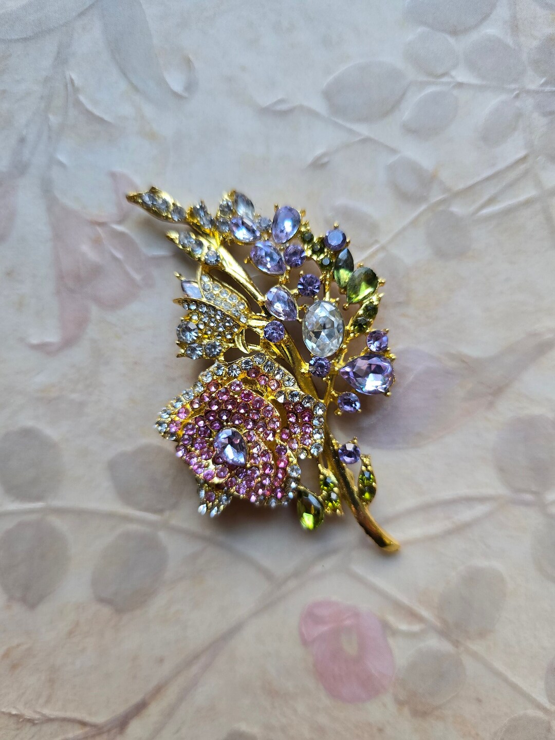 Floral Bouquet MAGNETIC Brooch. Vintage Style Crystal Flower Brooch ...