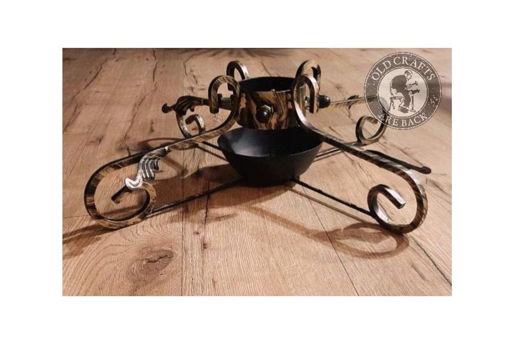 Classic Heavy Duty Metal Solid Christmas Tree Stand, Unique Christmas ...