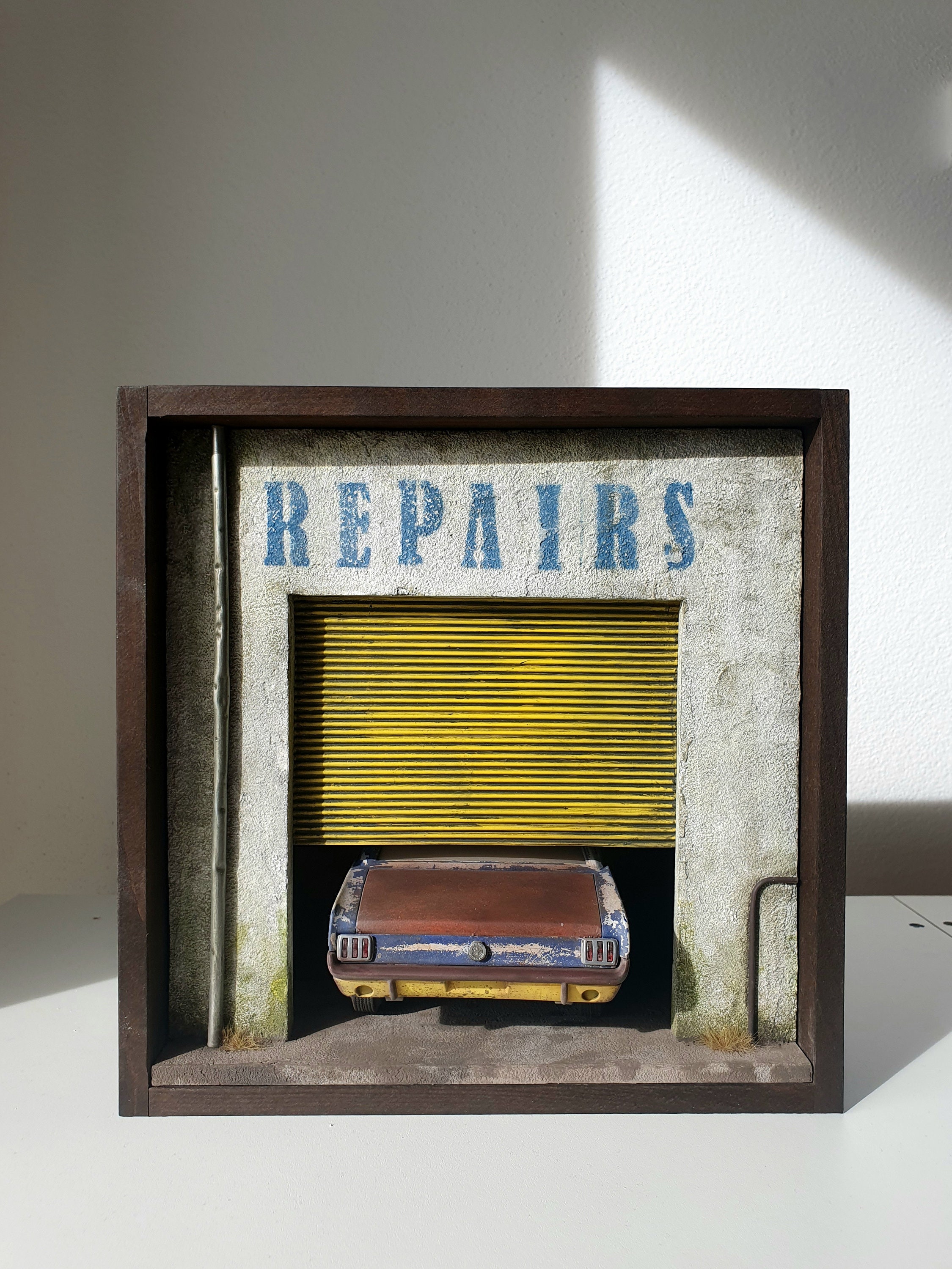 Old Garage With Ford Mustang Diorama - Etsy