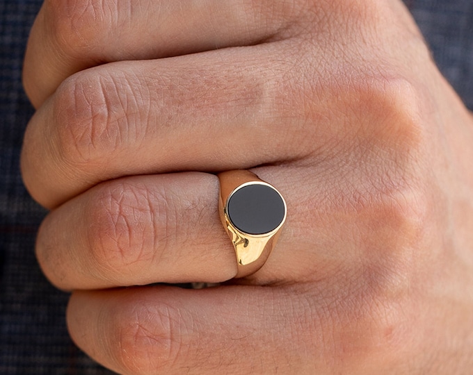 Men's Gold Oval Signet Ring With Onyx / 14k Solid Gold Ring for Men ...