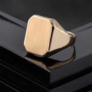 14k Gold Square Signet Ring for Men / Men's Personalized Gold Signet ...