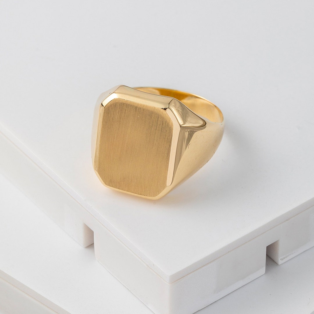 Rectangle Signet Ring in 14k Yellow Gold, 14k Gold Personalized Stamp ...