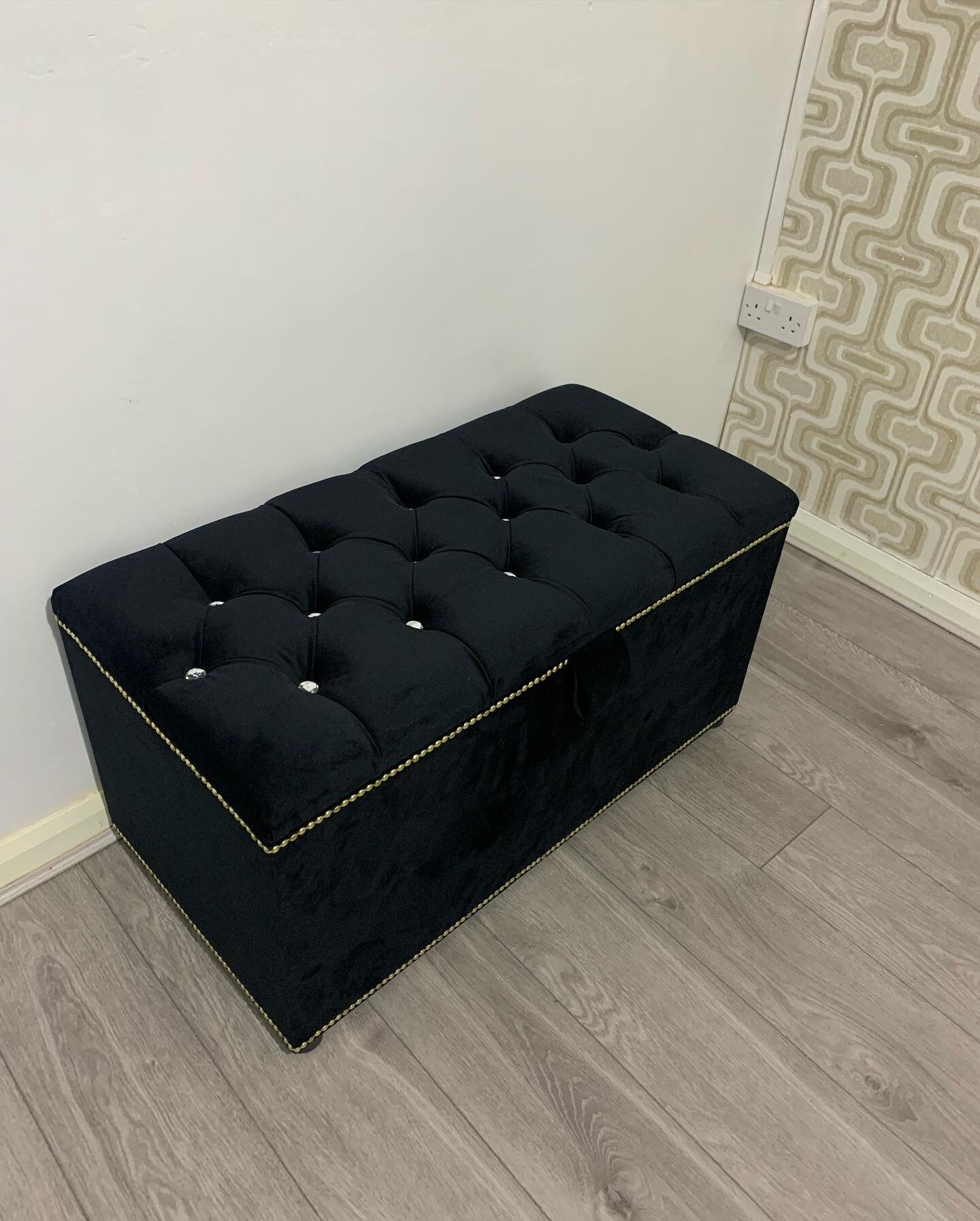 Luxury Chesterfield Ottoman Box, Storage Box, Footstool, Bench and Toy ...