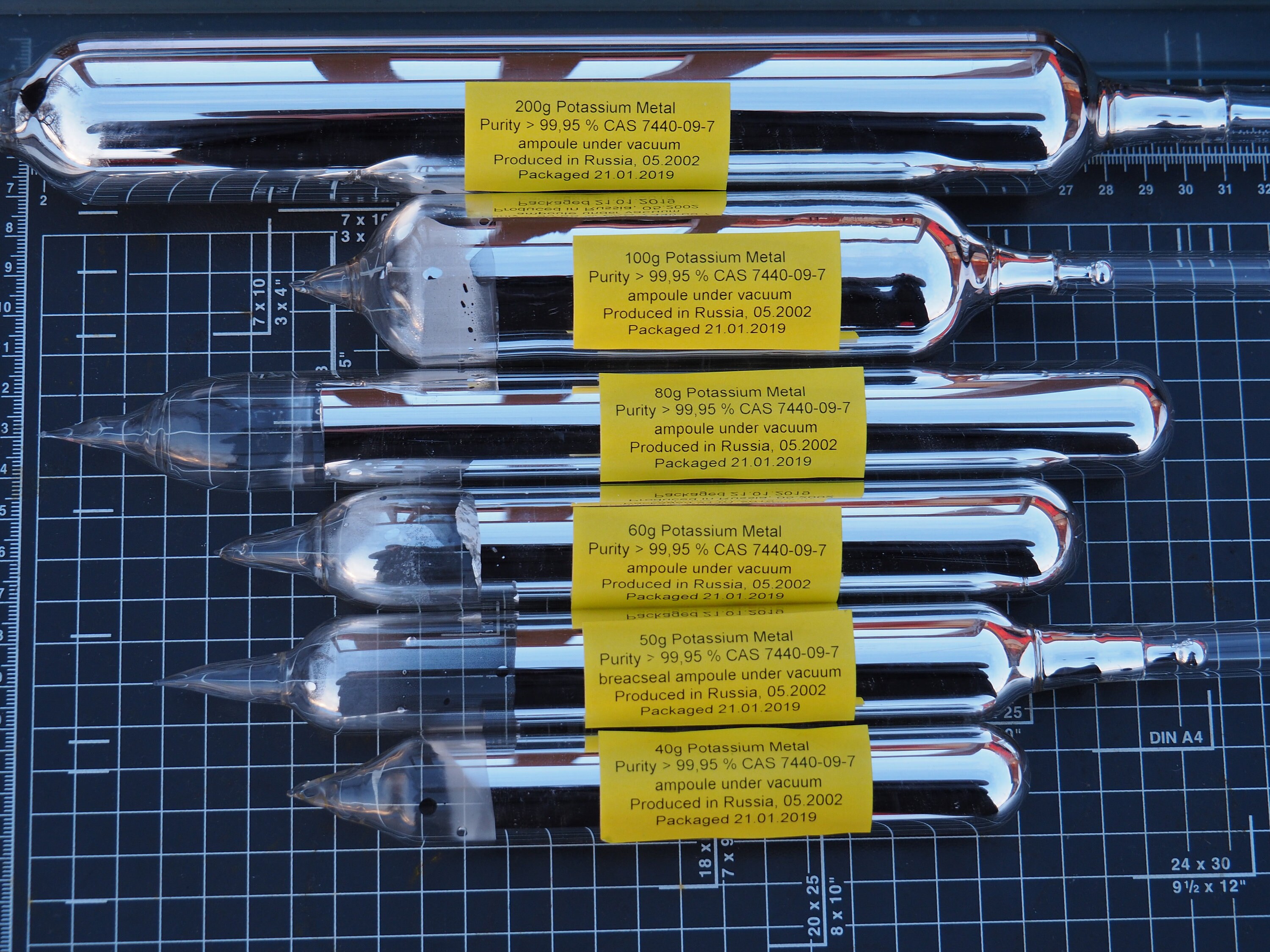 Rare Pure Potassium Metal Alkali Element Kalium Glass Ampoules in ...