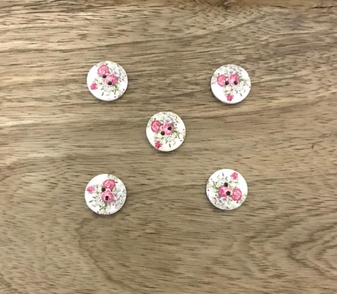 Flower Buttons, 5 X Flower Craft Buttons, Wooden Flower Sewing Buttons ...