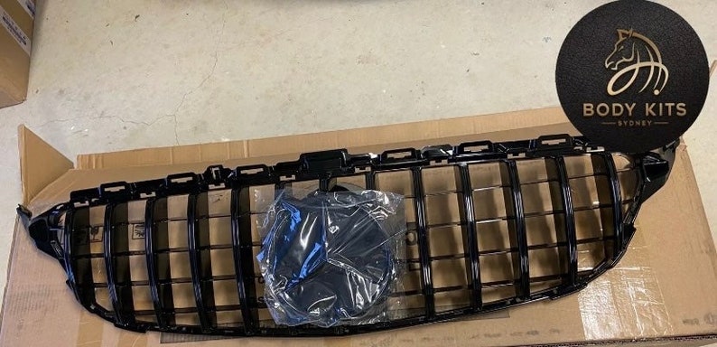 AMG GT Style Gloss Black GT Front Grille Packge for C200, C250, C300 ...
