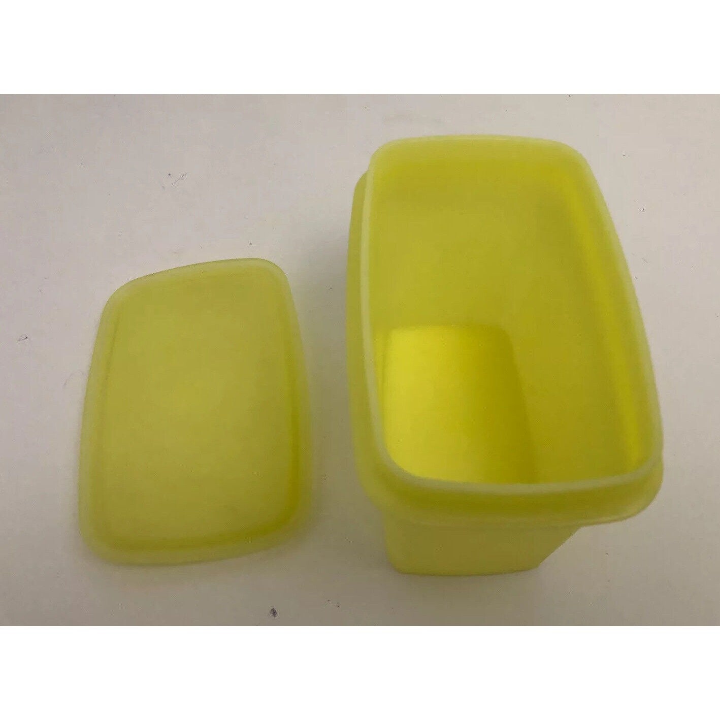 Tupperware Stackable Shelf Saver Container 1243 With #1244 Lid Yellow ...