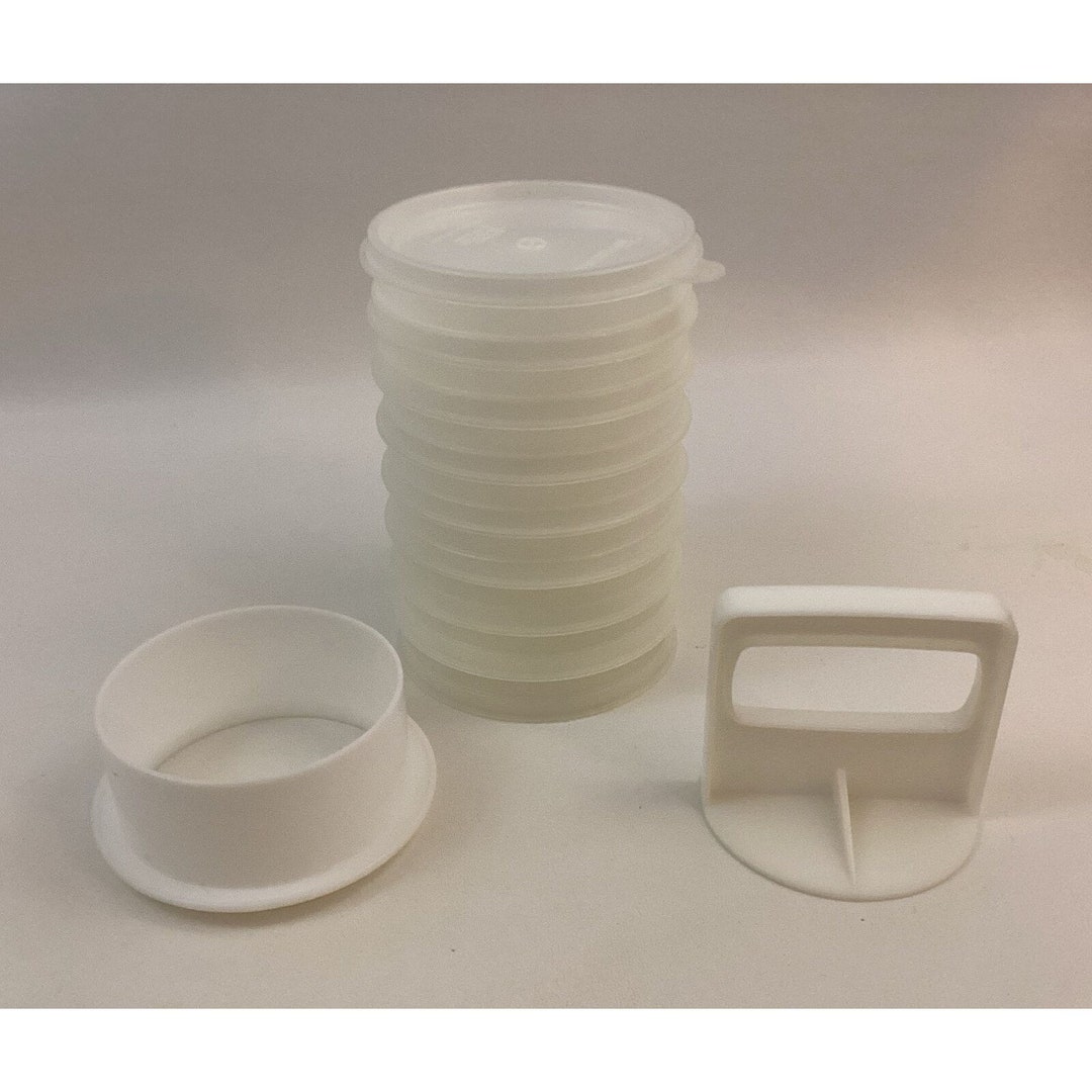 Tupperware Hamburger Patty Ring & Press 883 884 8 Keepers 882 Lid ...