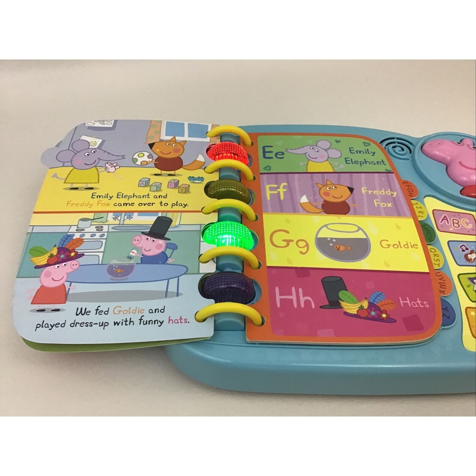 Peppa Pig Learn and Discover Book Vtech 14 Interactive Pages Read Music ...