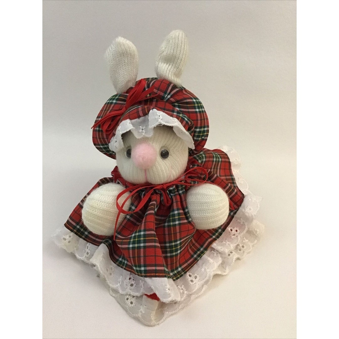 Wittle Wabbits White Sock Knit Bunny Mawee Chwistmas Michael Cloes 1978 ...