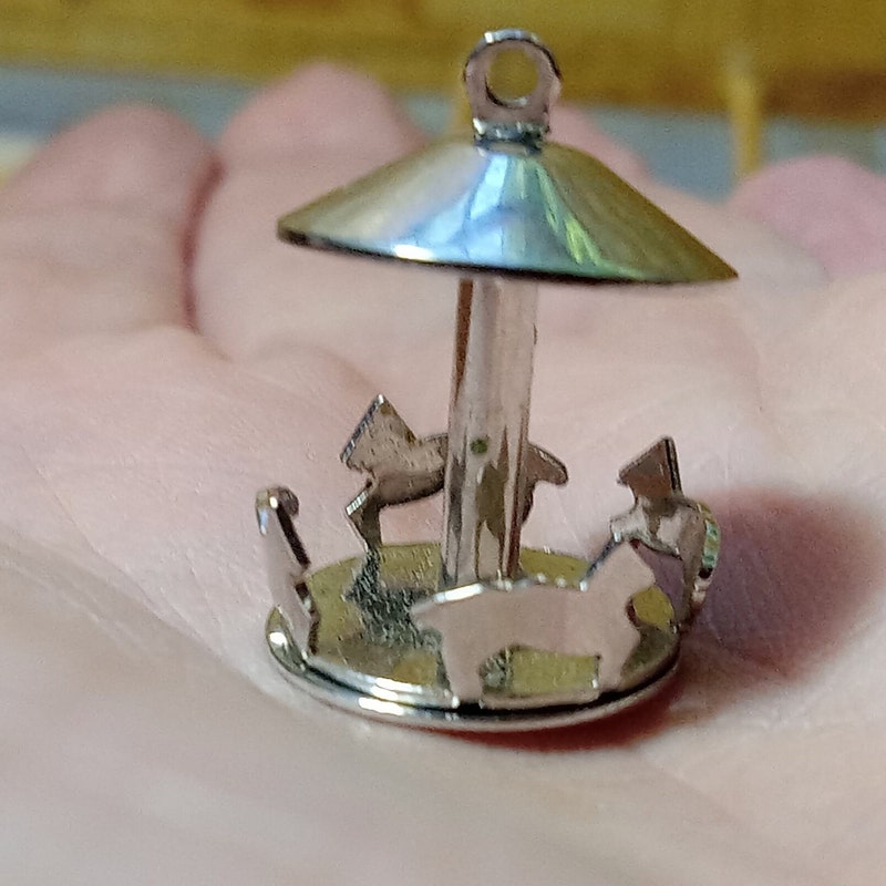 Jewelry Carousel - Etsy