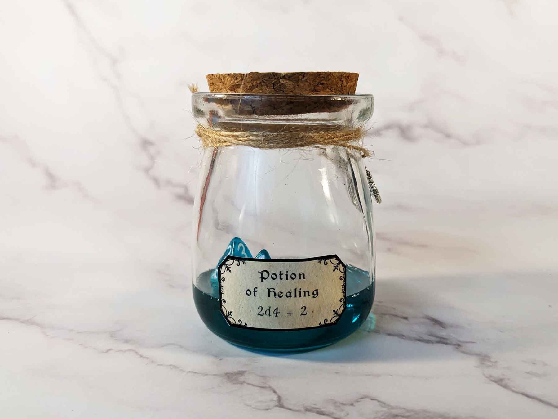 Potion of Healing Dice Potion Shaker Tabletop Games D4 Dice Craft Resin ...