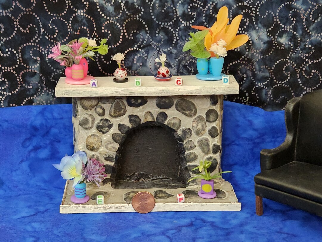 Miniature Dollhouse Flower and Plant Arrangements in Vases by Penelope ...