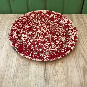 Vintage 3-piece Set of Red and White Splatterware – Enamelware ...