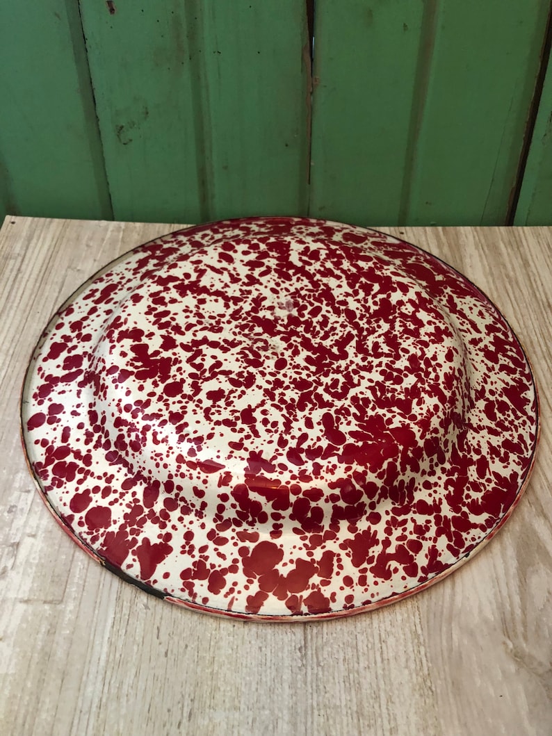 Vintage 3-piece Set of Red and White Splatterware – Enamelware ...