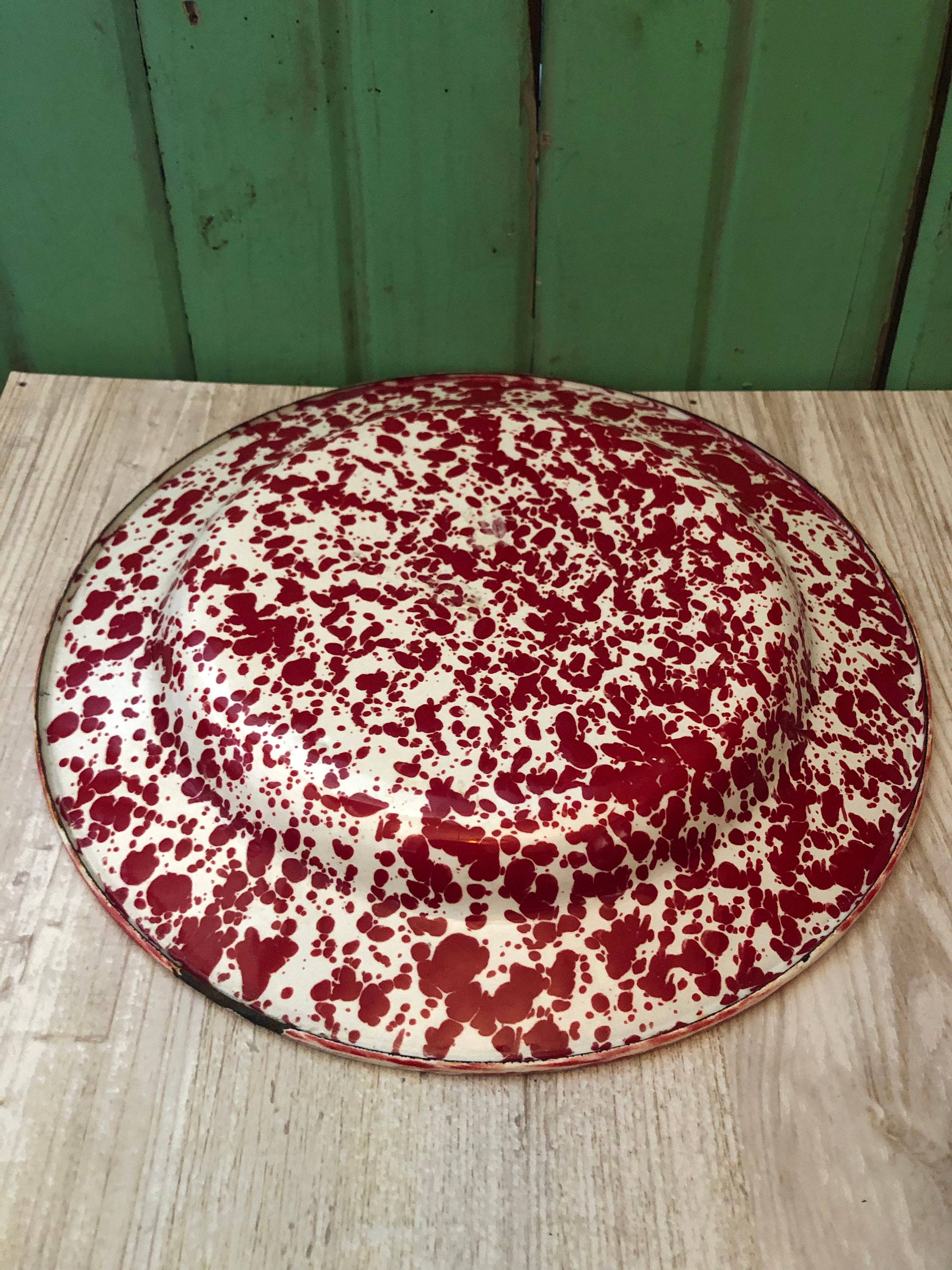 Vintage 3-piece Set of Red and White Splatterware – Enamelware ...