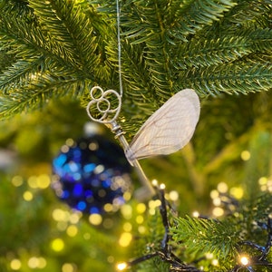 Magical Flying Keys! Christmas Tree Winged Keys, Magic Party Decor ...