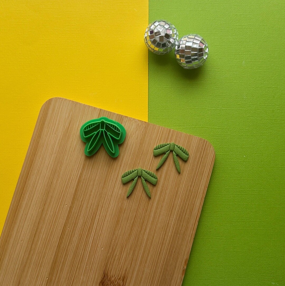 Droopy Bow Clay Cutter | Unique Valentine Shapes | Spring - Etsy