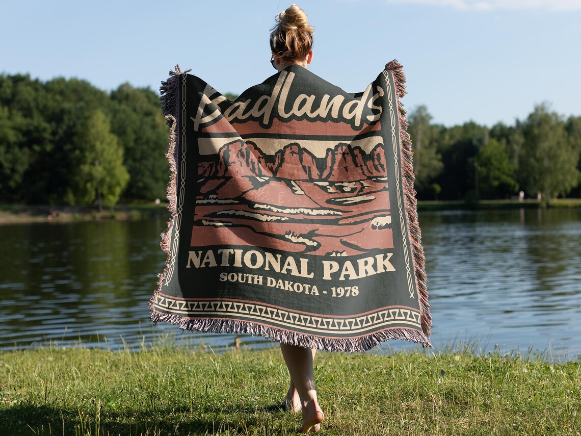 Badlands National Park Woven Blanket With Fringes – South Dakota Cotton ...
