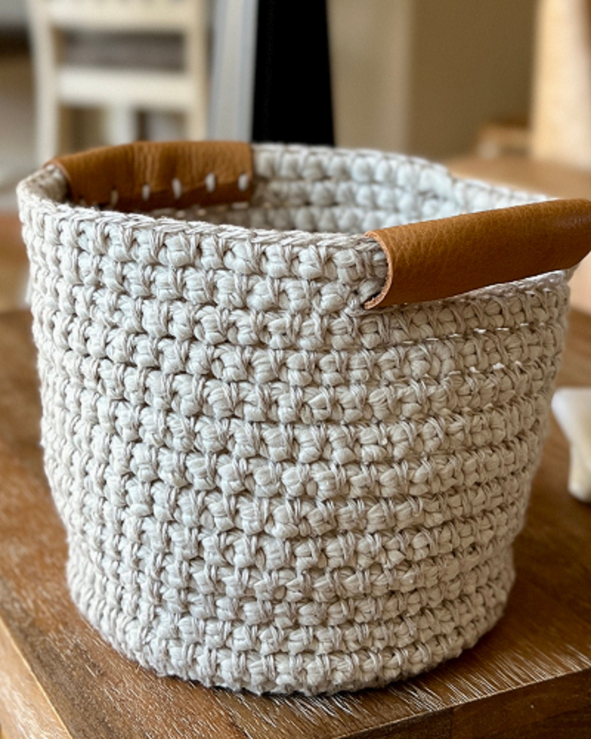 Crochet Planter Pot Cover Pattern: Beginner Friendly, Modern Home (PDF ...