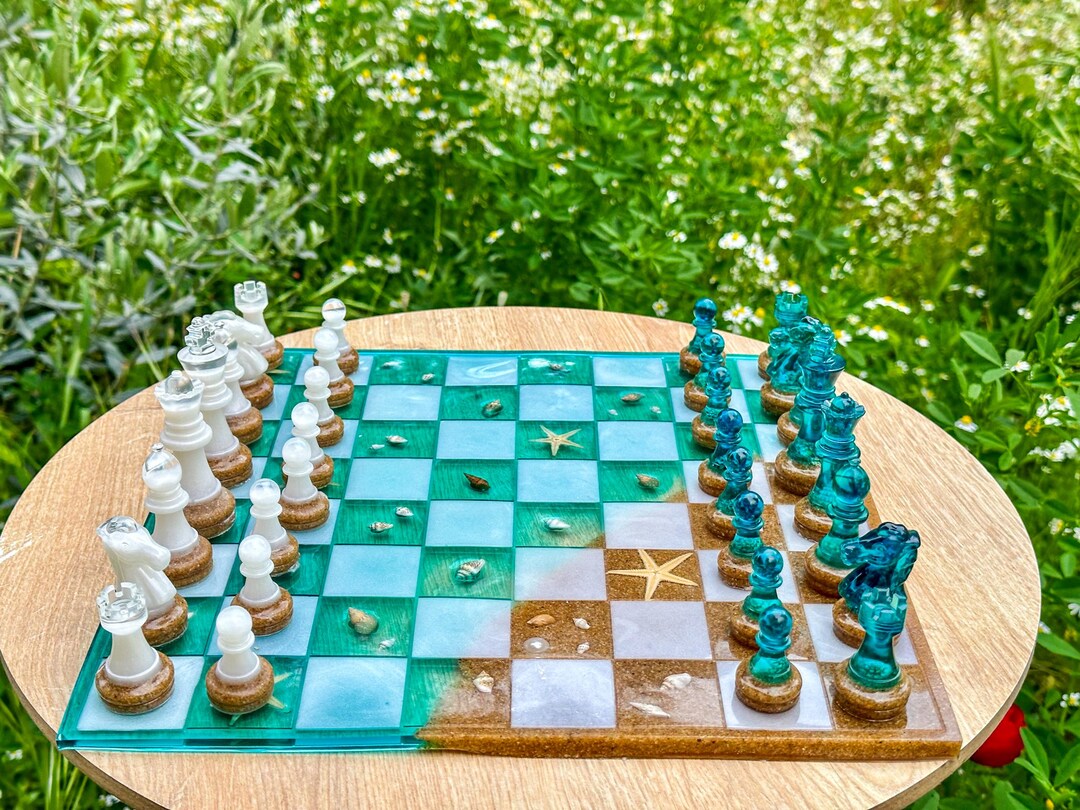Beach Chess Set With Natural Wooden Storage, Ocean Beach Themed Resin ...