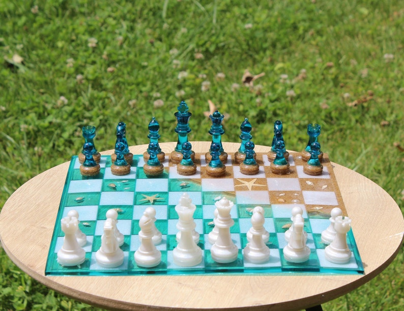 Beach Chess Set With Natural Wooden Storage, Ocean Beach Themed Resin ...