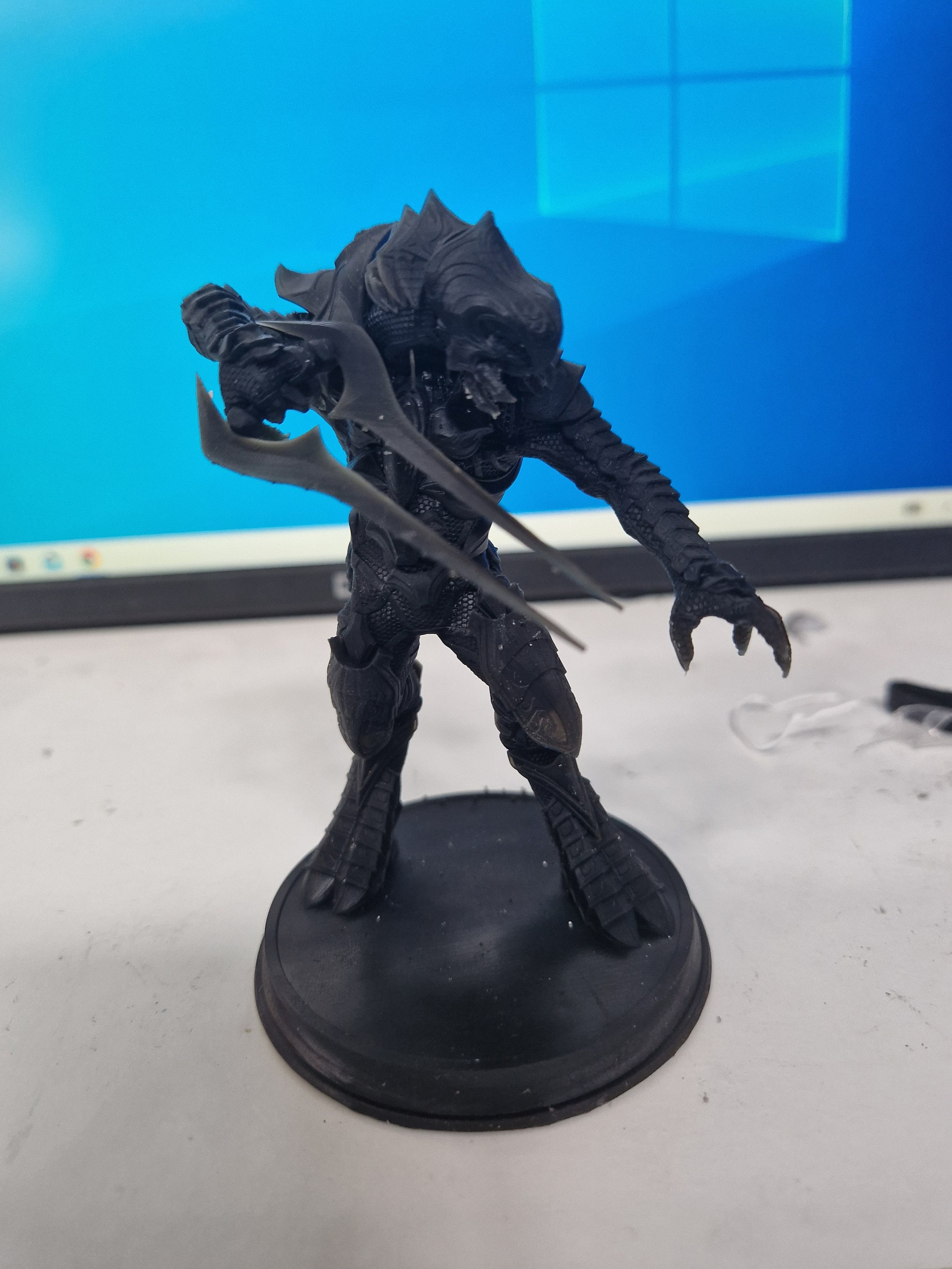 Halo Arbiter Figure - Etsy