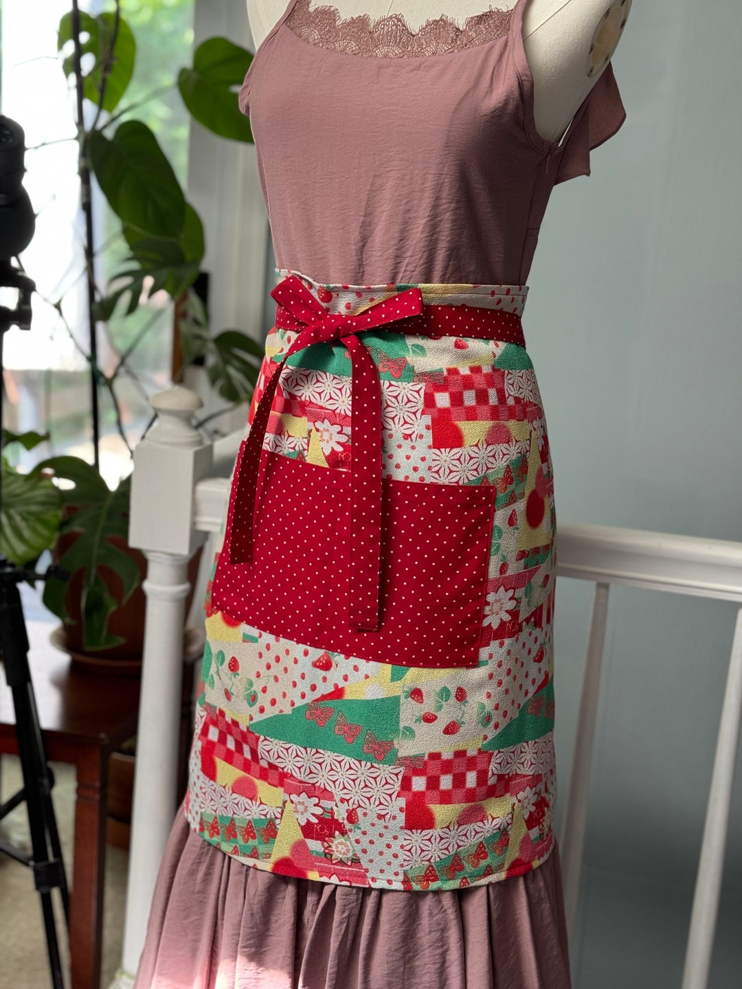 Kimono Aprons, Japanese Fabric Aprons, Traditional Japanese Pattern, Kawaii Aprons, Reversible ...
