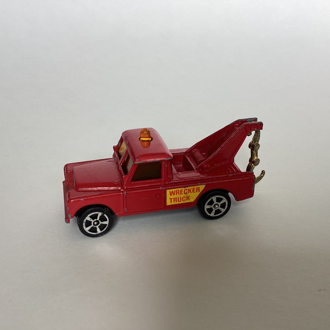 Corgi Juniors Land Rover Tow Wrecker Truck, Red, Great Britain, Die ...