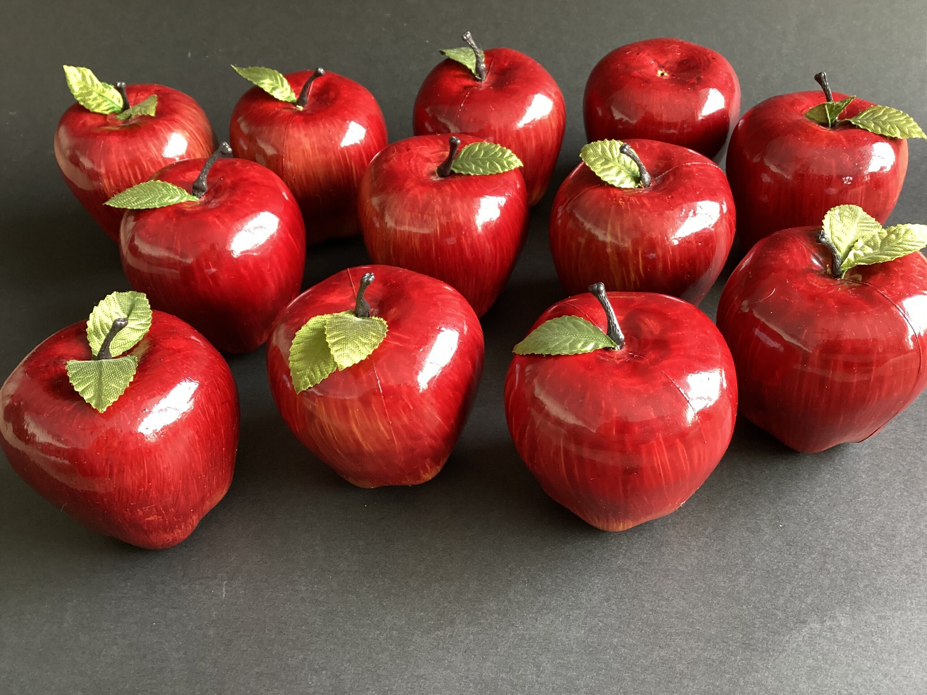 Red Delicious Apples 12 Plastic 3 Country Display Farm - Etsy