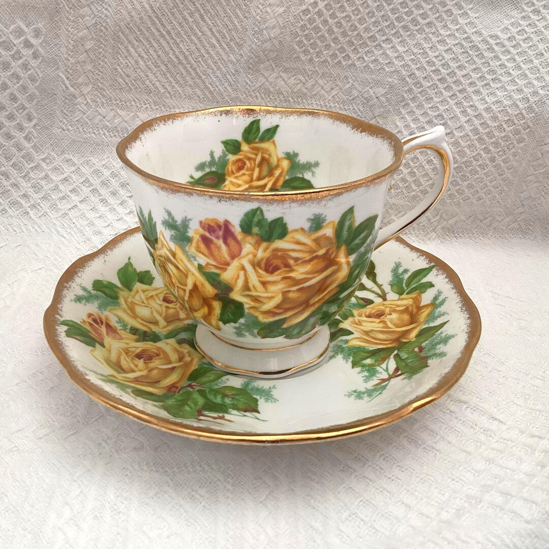 Royal Albert Yellow Tea Rose Teacup & Saucer: Countess Shape, Gold Trim ...