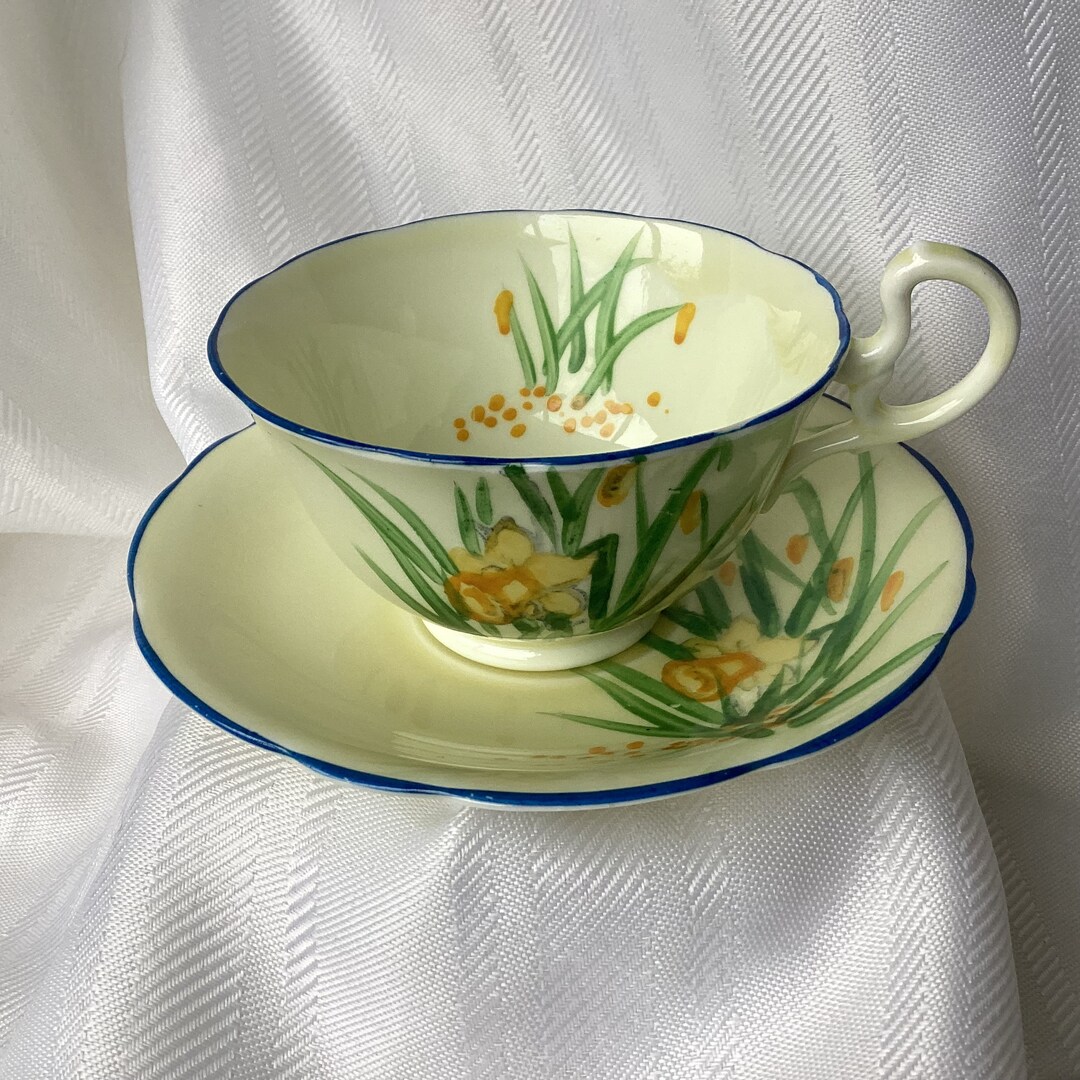 Aynsley Daffodil Tea Cup & Saucer, Vintage 1940s Hand Painted England ...