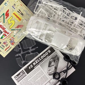 Terry Labonte Kellogg's Model by Revell, Vintage 1997, 1/24 Scale ...