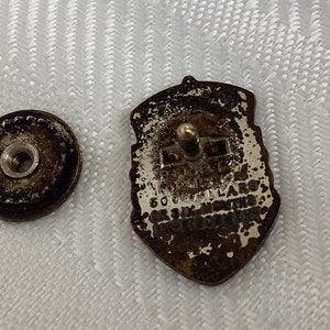 WWII Canada General Service Pin, Enameled, Screw Back Vintage 1939-1945 ...