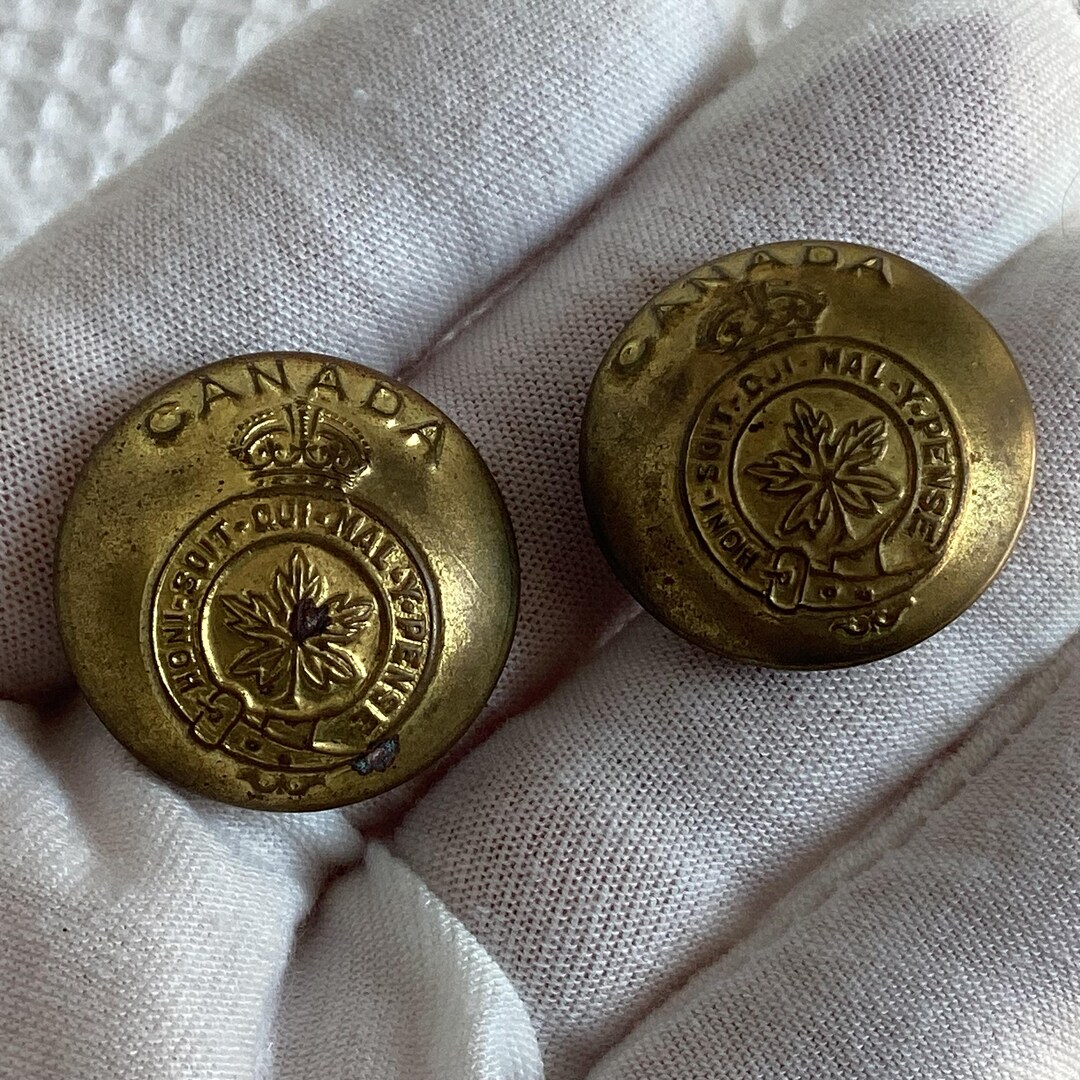 Vintage Canada General Service WW2 Brass Buttons, United Carr 1" or ...