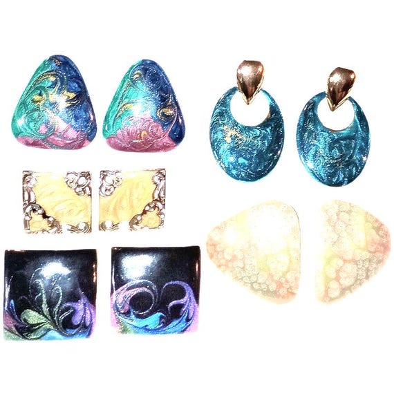 Vintage 5 Sets Multi Colored Metal Stud Post Enameled… - Gem Vintage 5 Sets Multi Colored Metal Stud Post Enameled… - Gem