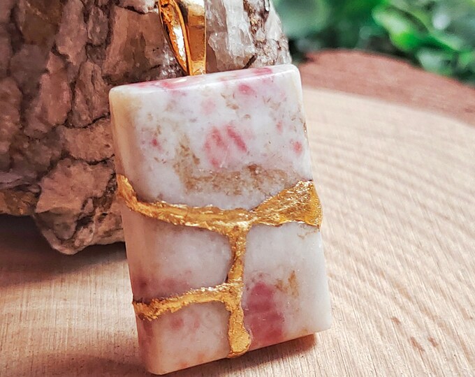 Kintsugi Kintsukuroi Cinnabar Quartz Pendant Repaired With 22k Gold ...