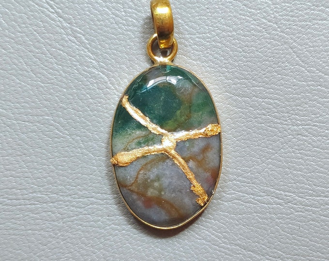 Kintsugi Kintsukuroi Beautiful Green Moss Agate Stone Pendant Repaired ...