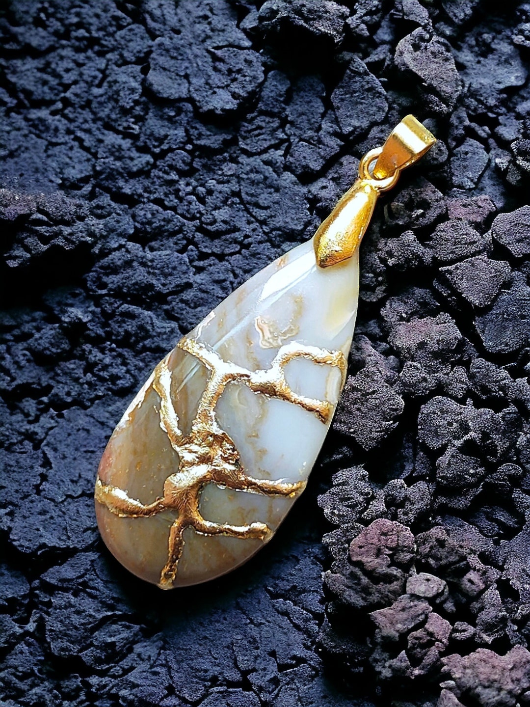 Kintsugi Kintsukuroi Montana Agate Stone Pendant Repaired With 22k Gold ...