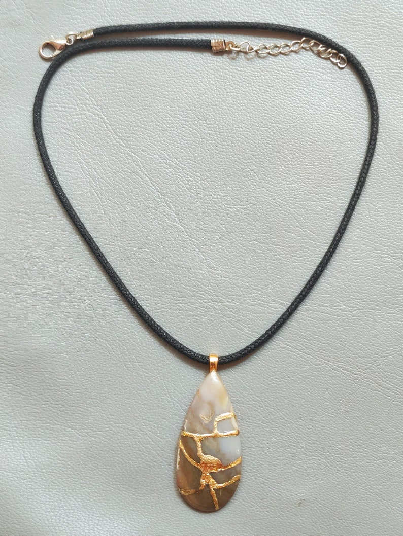 Kintsugi Kintsukuroi Montana Agate Stone Pendant Repaired With 22k Gold ...