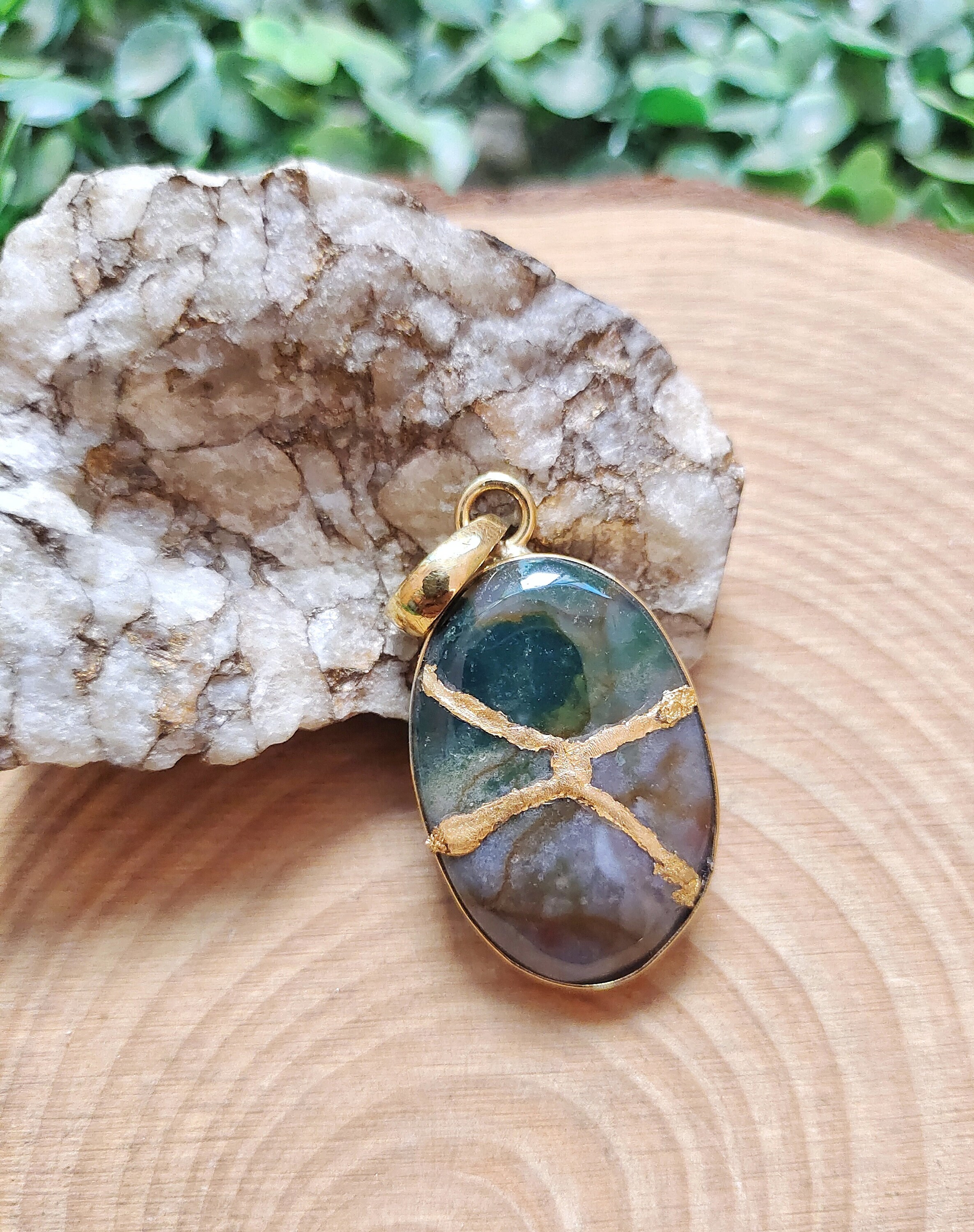 Kintsugi Kintsukuroi Beautiful Green Moss Agate Stone Pendant - Etsy
