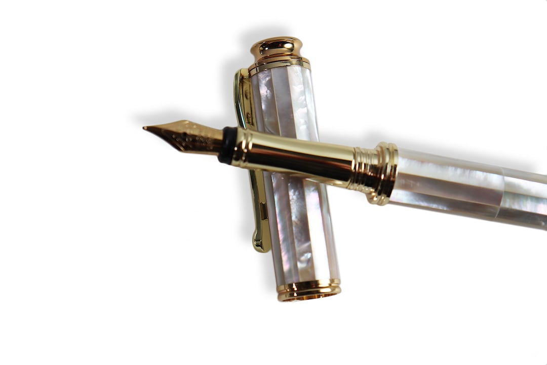 Marine White Mother of Pearl Fine Nib Fountain Pen, Shell Inlaid Gold ...