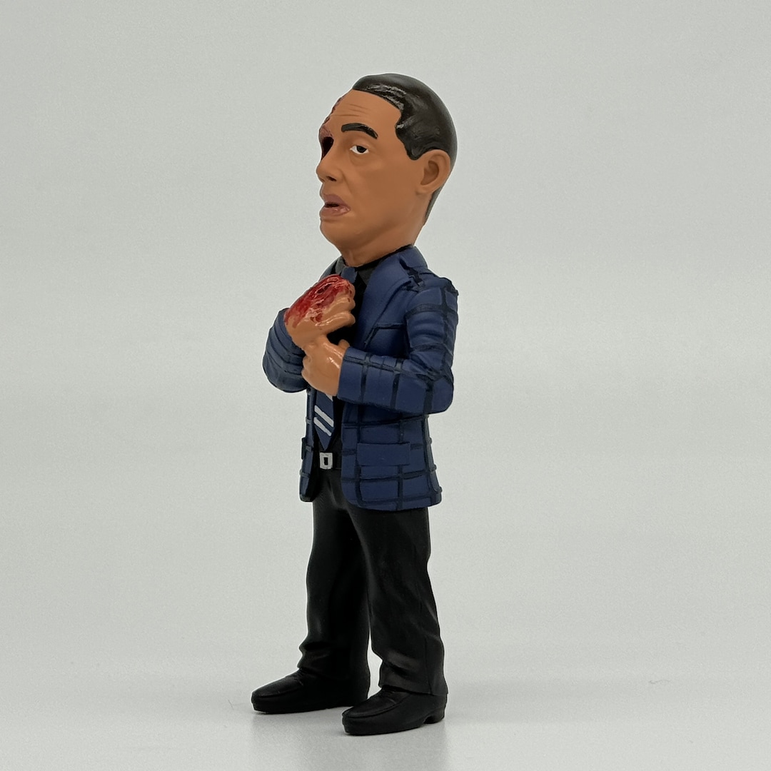 3.86 Inch Cartoon Style Breaking Bad Action Figures Gus Fring Suit ...