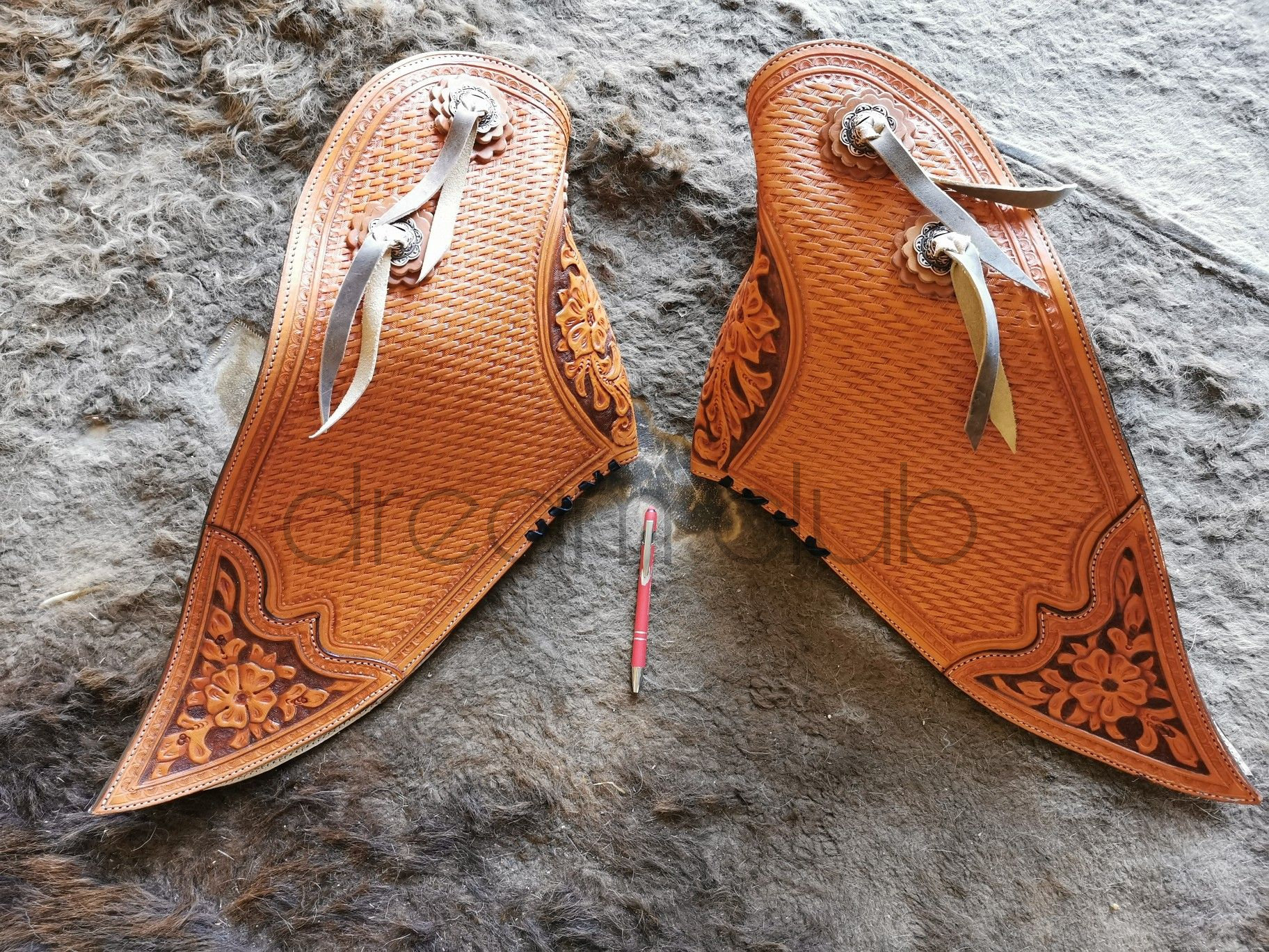 Custom Made Western Saddle Tapaderos Stirrups Leather Handmade Sewn ...